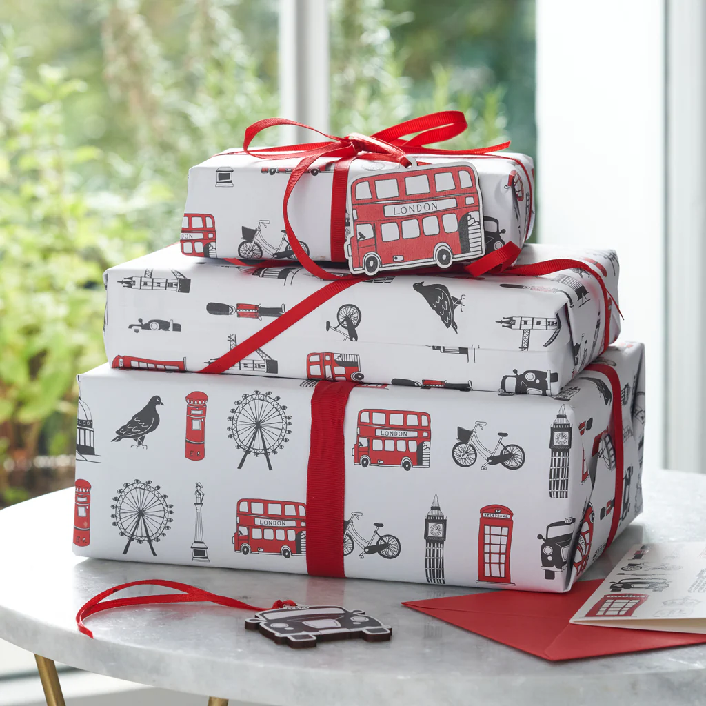 Gift Wrapping – Dermatophila